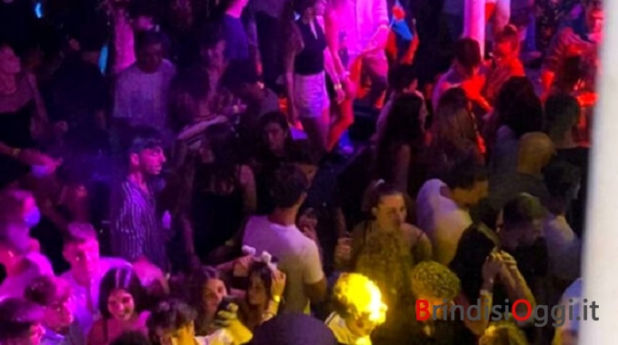 assembramenti discoteca-2 - Brindisi Oggi, news Brindisi notizie ...