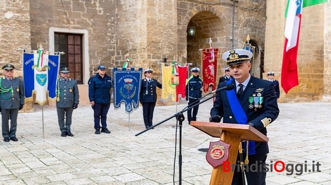 Passaggio di consegne al Comando della Capitaneria di Porto: arriva il ...